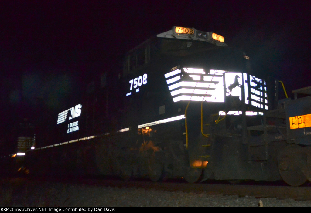 NS ES40DC 7508 on 25T